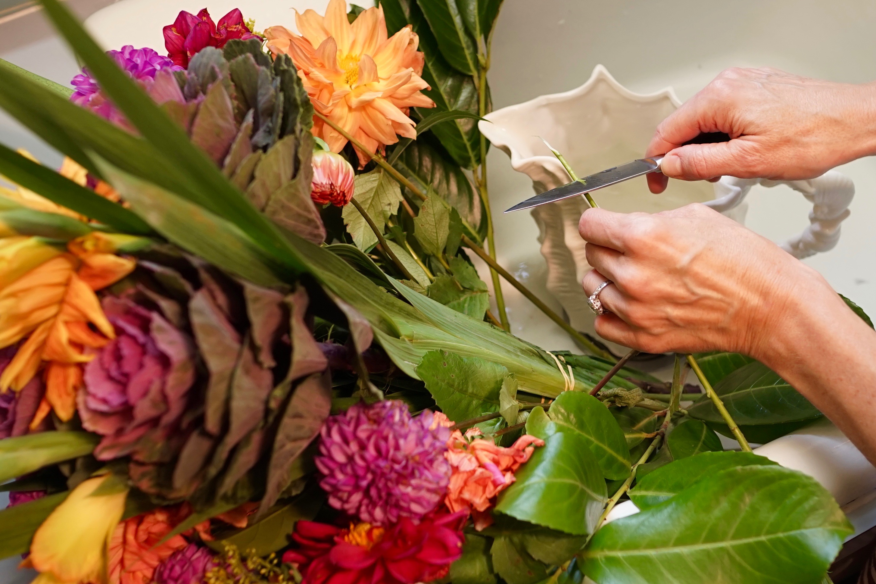 How to Arrange Flowers from the Market – Flower processing 101 | Hey ...