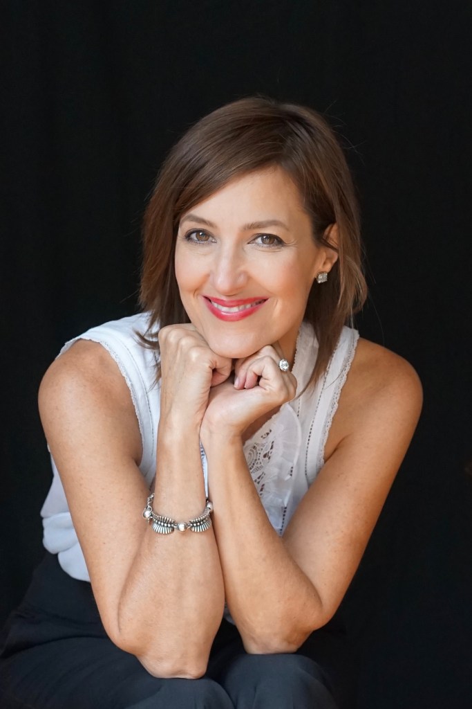 10 Tips For Shooting Your Own Professional Looking Self Portrait | Hey ...